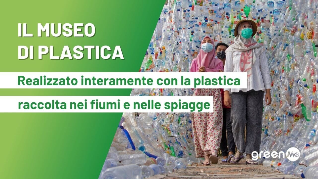 Il museo di plastica. È realizzato interamente con la plastica raccolta ...