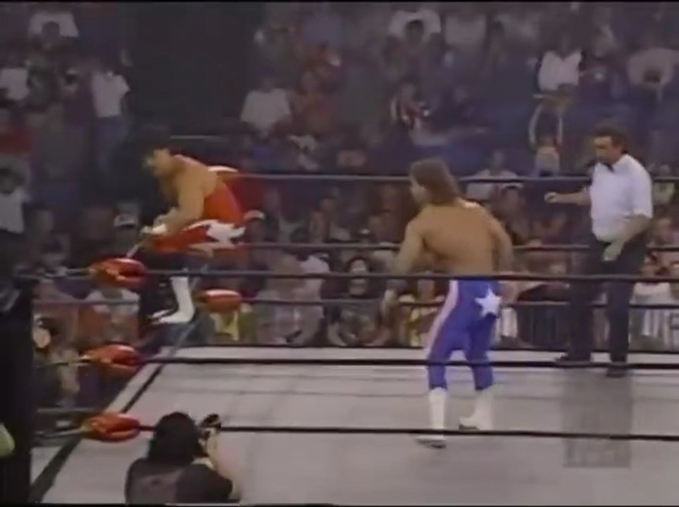 Chris Benoit vs Eddie Guerrero - WCW 10-16-95 - video Dailymotion