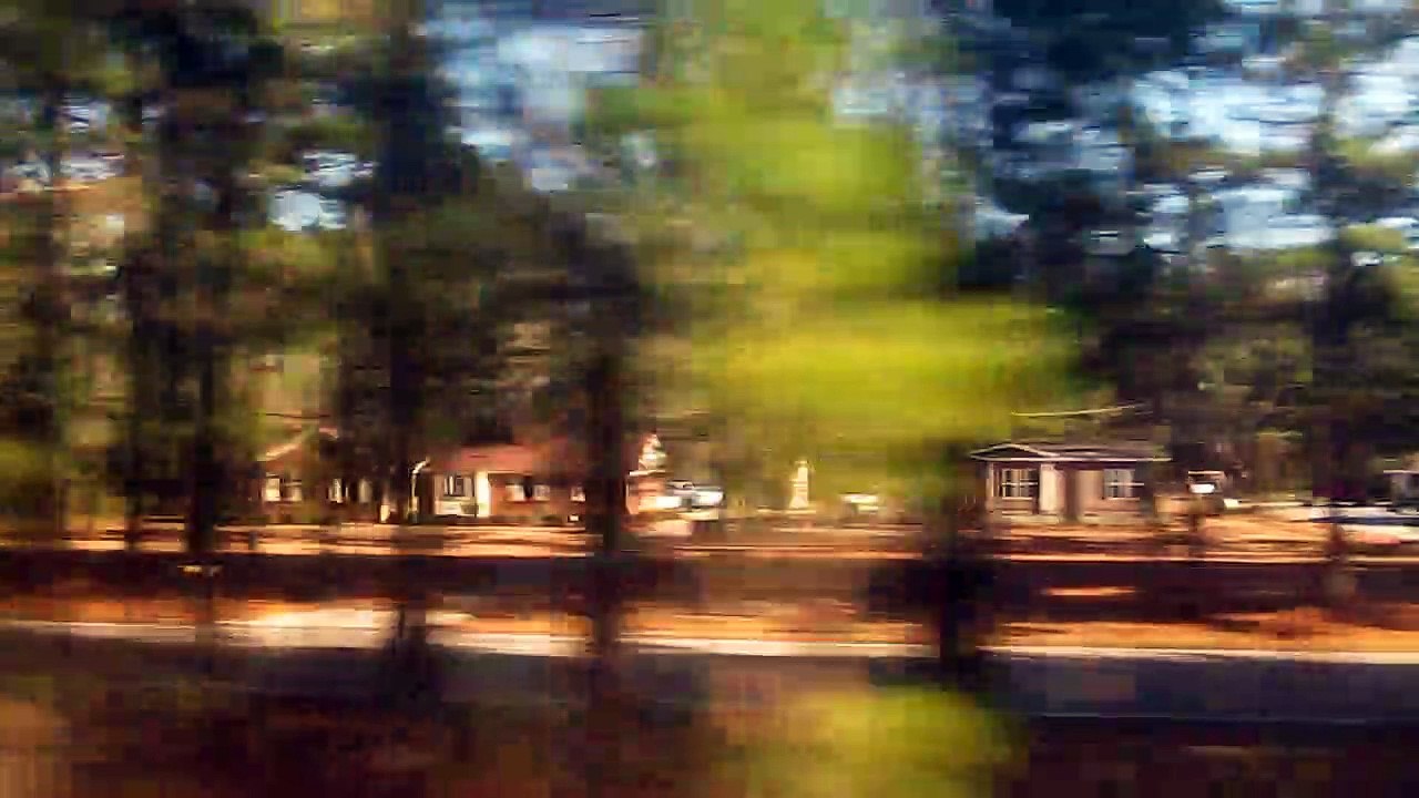 Amtrak 89 Speeds then slows down near Weldon North Carolina - video ...