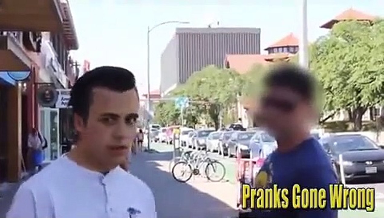 New Ultimate Pranks Gone Wrong Compilation! - Vidéo Dailymotion