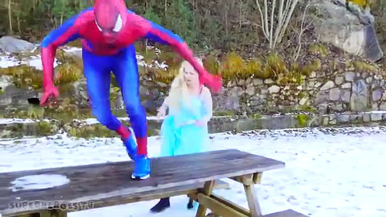 Spiderman vs Frozen Elsa & Spidergirl - Spiderman is Frozen by Elsa ...