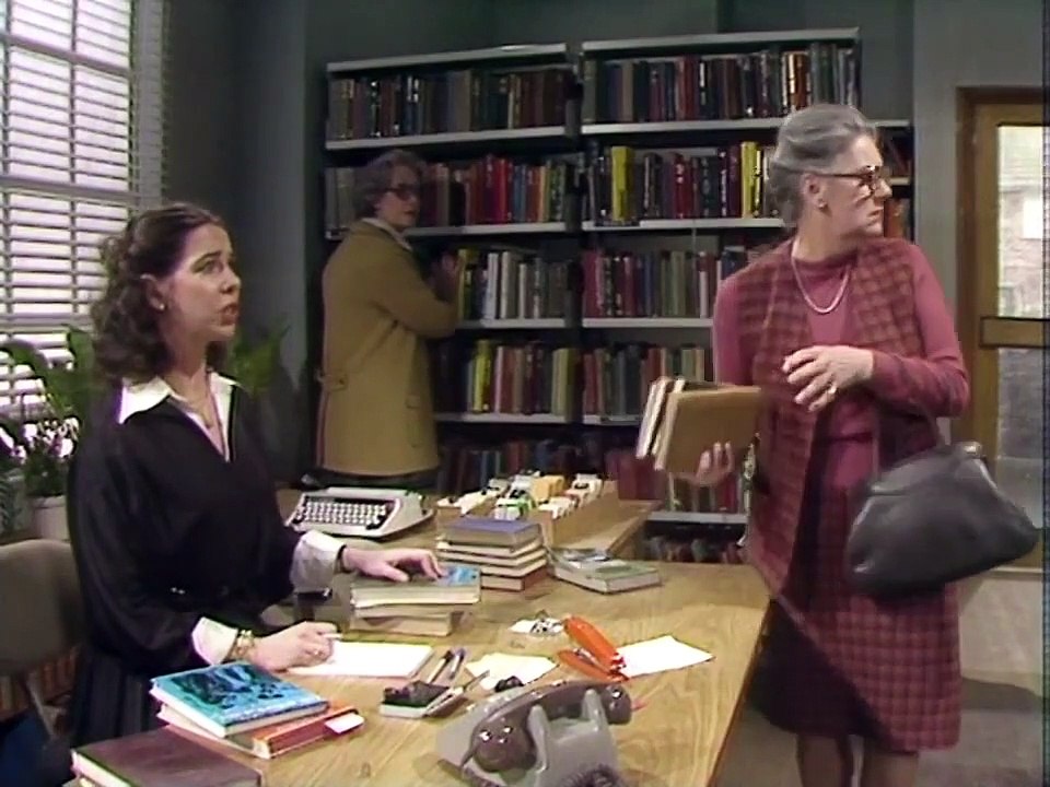 Potter (Starring Arthur Lowe) - Series 1 - Episode 2 - video Dailymotion