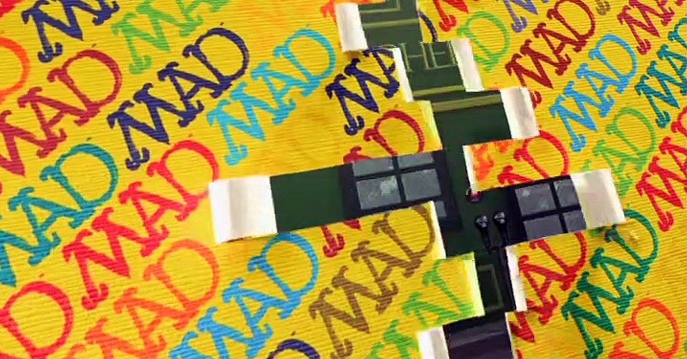 MAD MAD E022 The Social Netjerk / Smallville: Turn Off the Clark ...