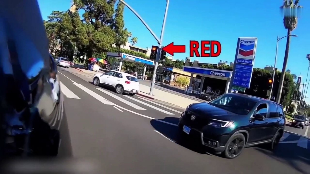 Car Crash Compilations #91 Latest Idiots in cars - video Dailymotion