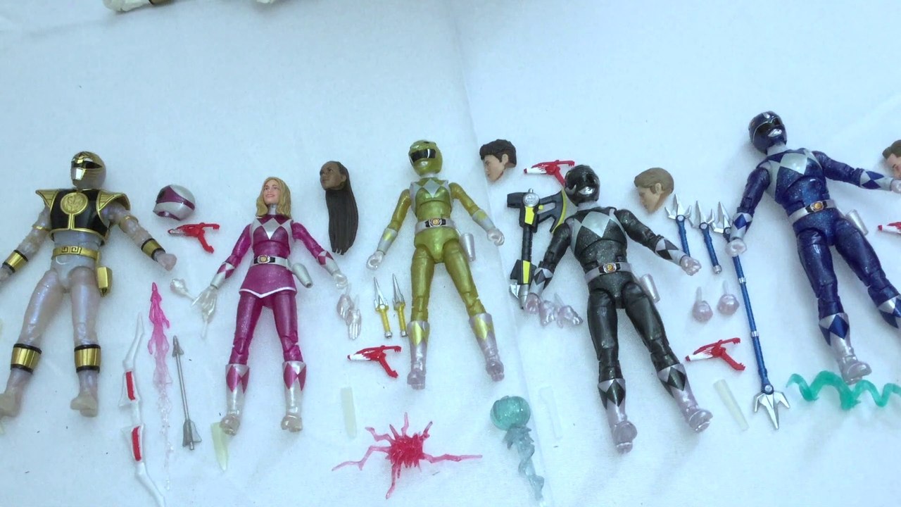 Power Rangers Lightning Collection Metallic MMPR Rangers Reviews ...