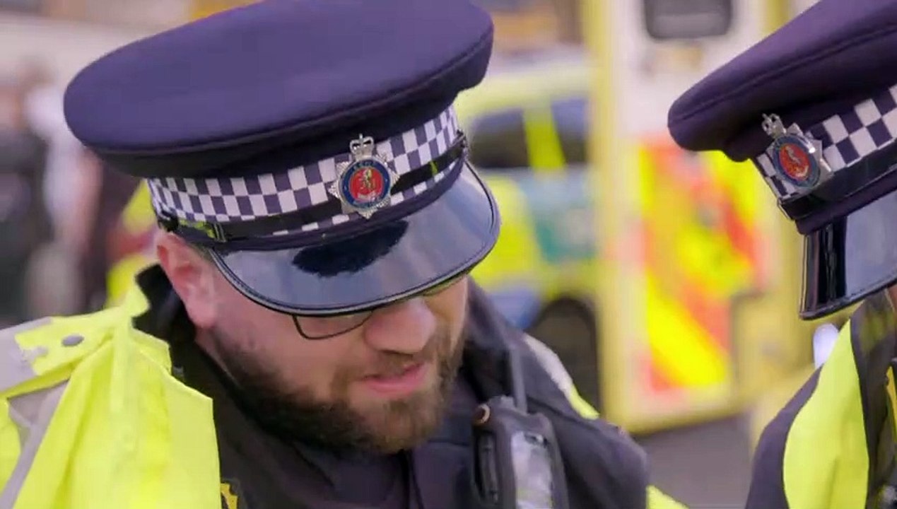 999 Emergency Callout S01E06 - video Dailymotion