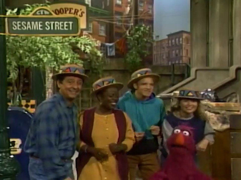Sesame Street Episode 3007 (Snuffy Organizes the Snuffketeers) (1992 ...
