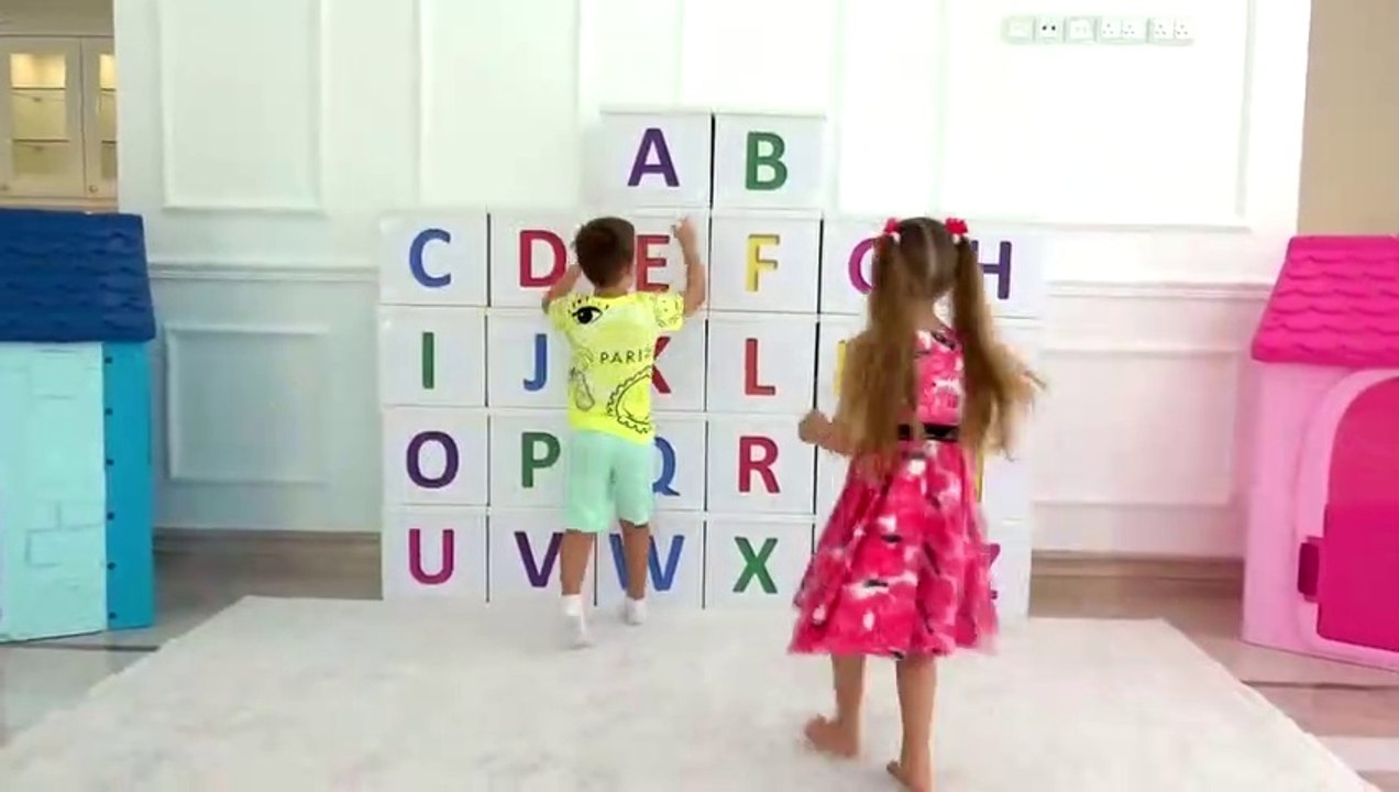 Diana and Roma Learn the Alphabet and Numbers - Educational Videos for ...