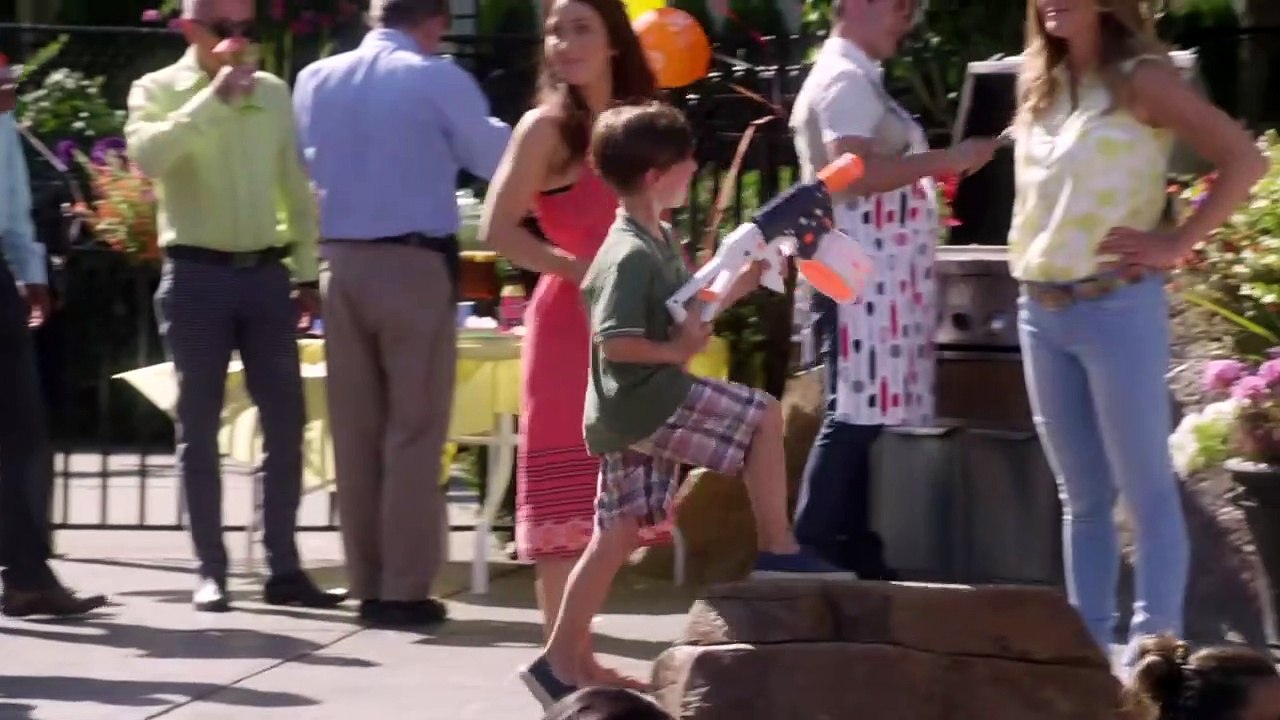 Une coach pour mon bébé Bande-annonce (EN) - Vidéo Dailymotion