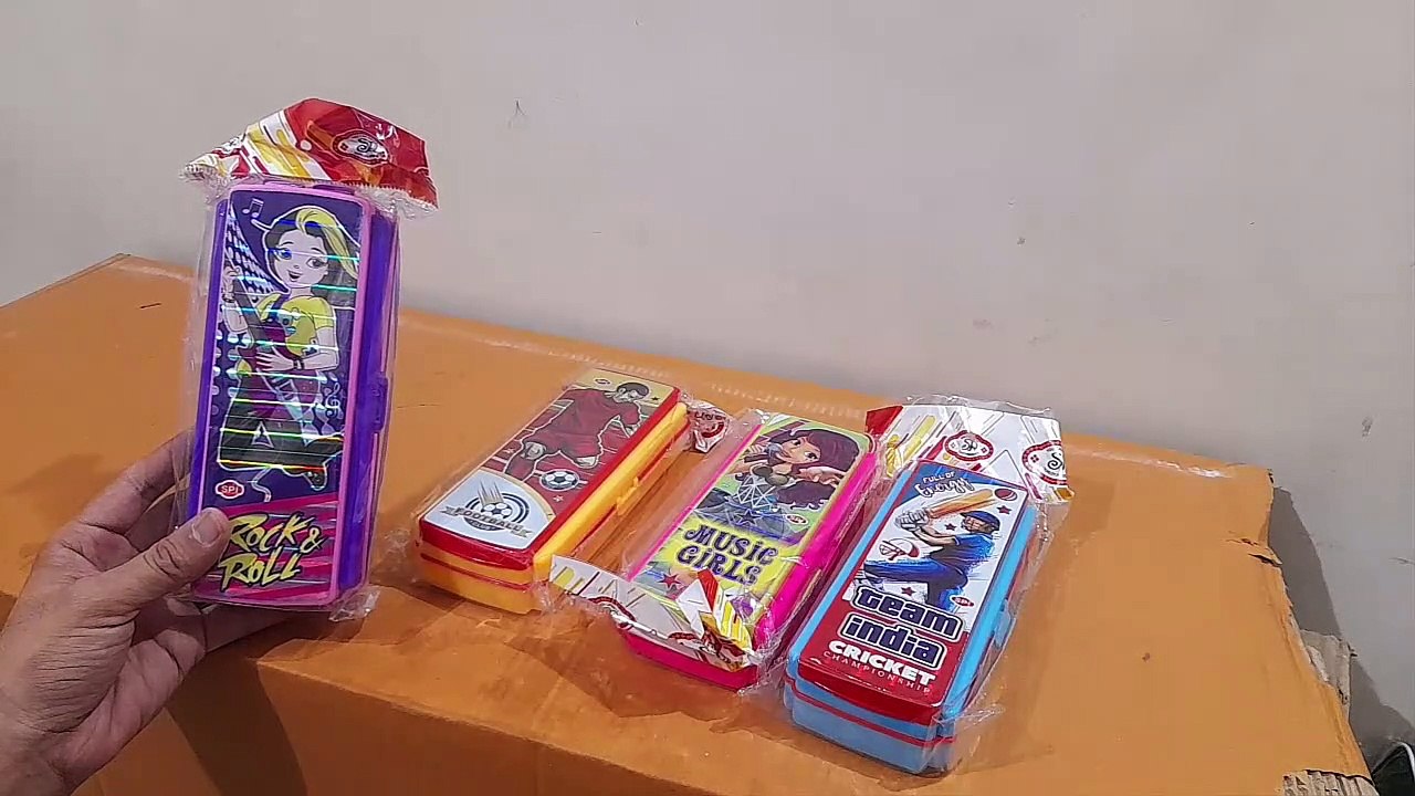 Unboxing and Review of SPI roller Plastic pencil box for kids gift ...