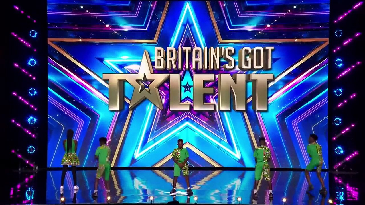SO GOOD they got Bruno's Golden Buzzer MID-PERFORMANCE | Auditions ...