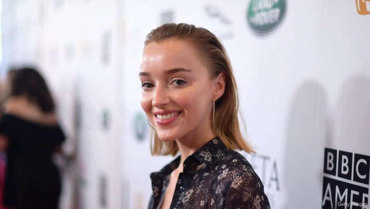 'Bridgerton': Facts About "Daphne Bridgerton" Actress Phoebe Dynevor ...