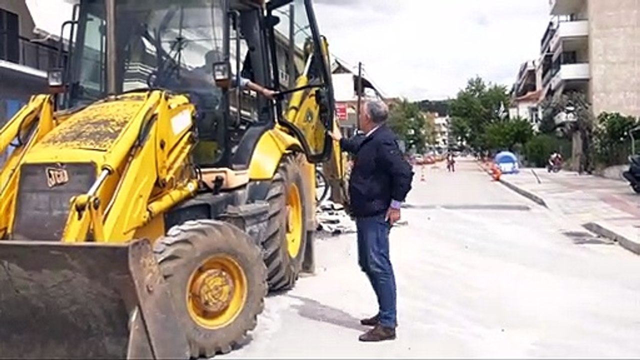Λαμία: Σε εξέλιξη η κατασκευή του νέου κυκλικού κόμβου στη διασταύρωση ...