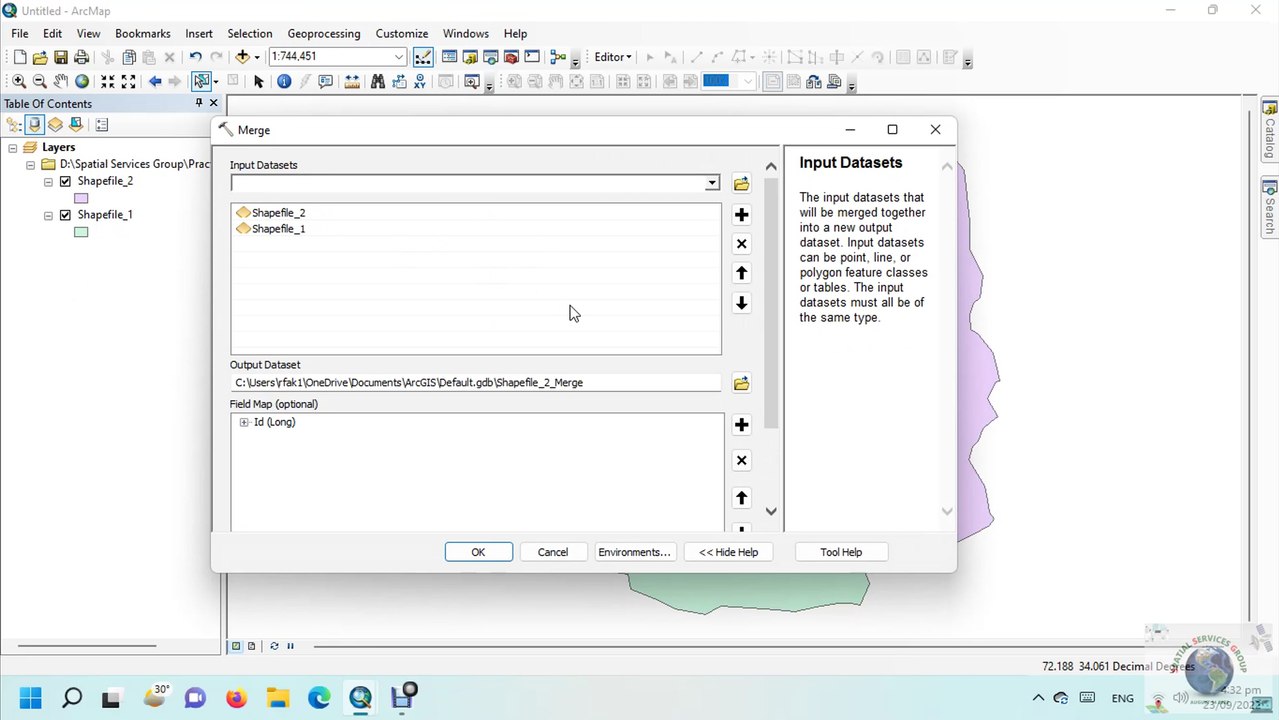 How to merge polygon shapefiles in ArcGIS - video Dailymotion