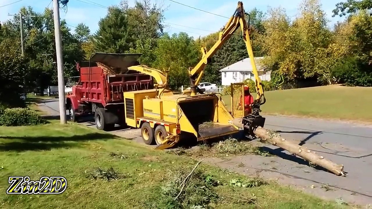 Fastest Big Chainsaw Cutting Tree Machines Skills, Incredible Homemade ...