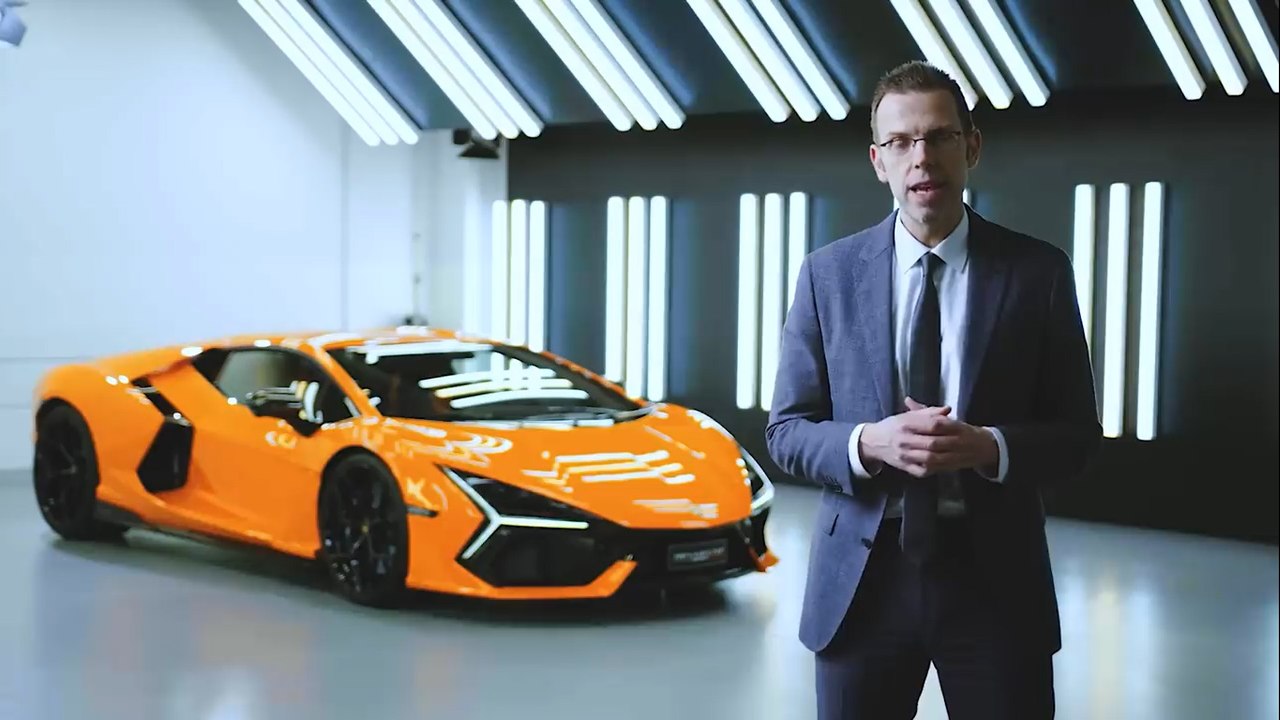 VÍDEO: Lamborghini explica cómo se creó el nuevo Revuelto - Vídeo ...