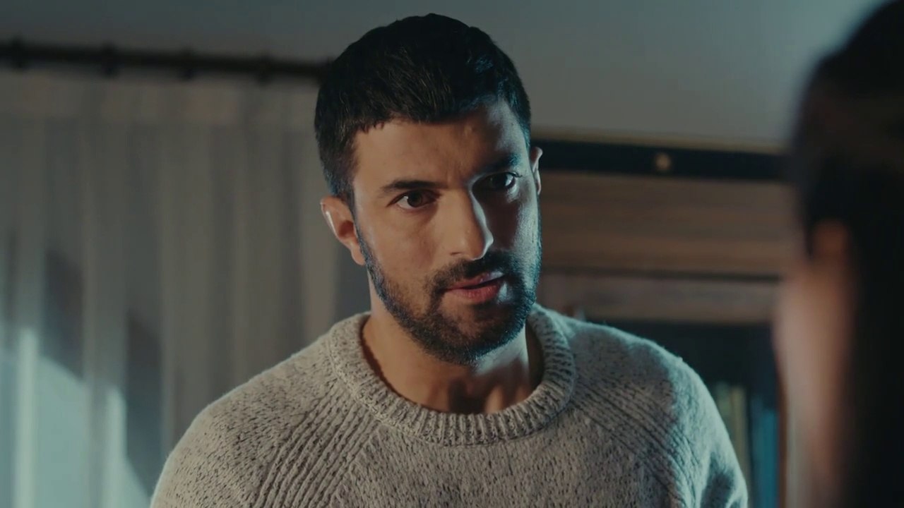 La Hija del Embajador ️ Sefirin Kizi ️ Sancar encuentra a Mavi ...