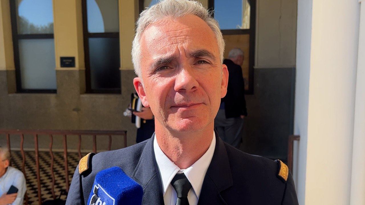 Au micro maritima: le Général Pierre Réal commandant de la BA 701 sur ...