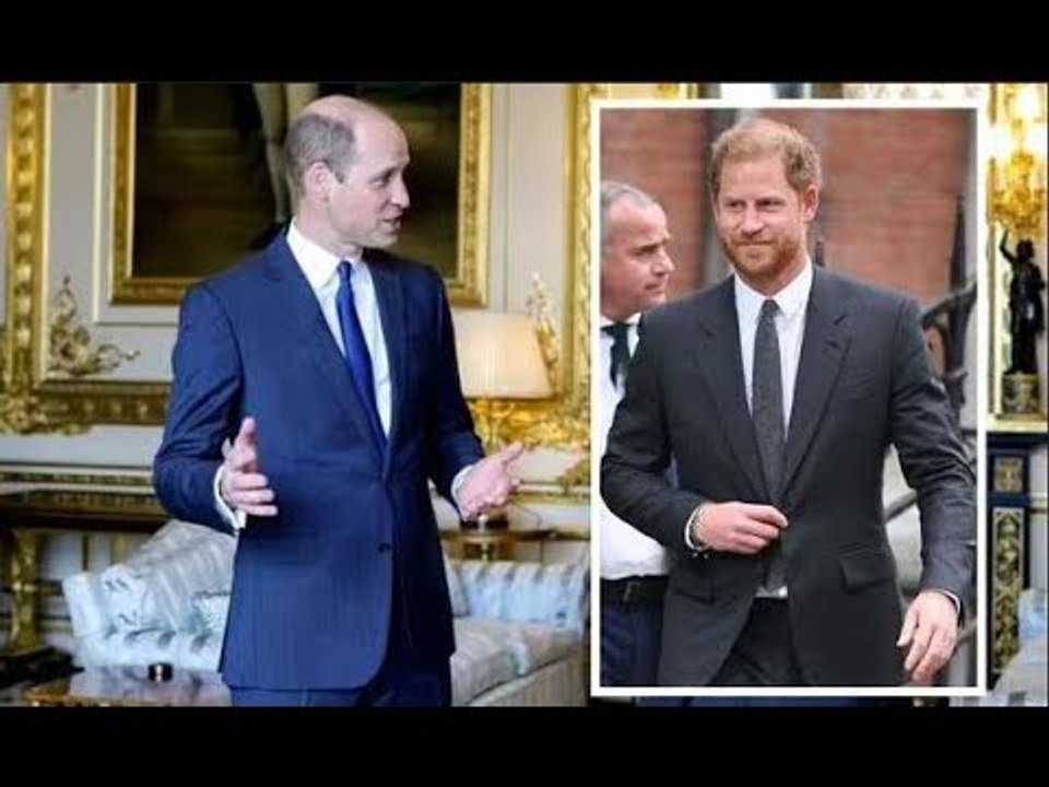 Le prince William "a l'air pointu" dans un nouveau costume que lui seul ...