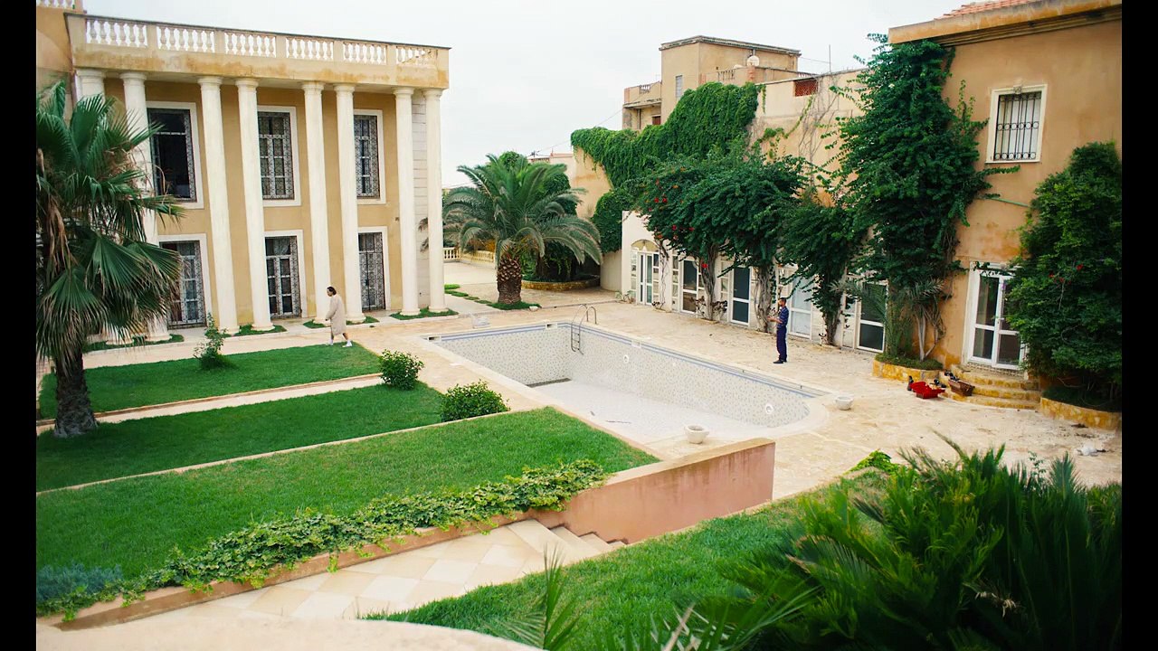 Omar la fraise Bande-annonce VF (2023) Reda Kateb, Benoît Magimel - Vidéo Dailymotion