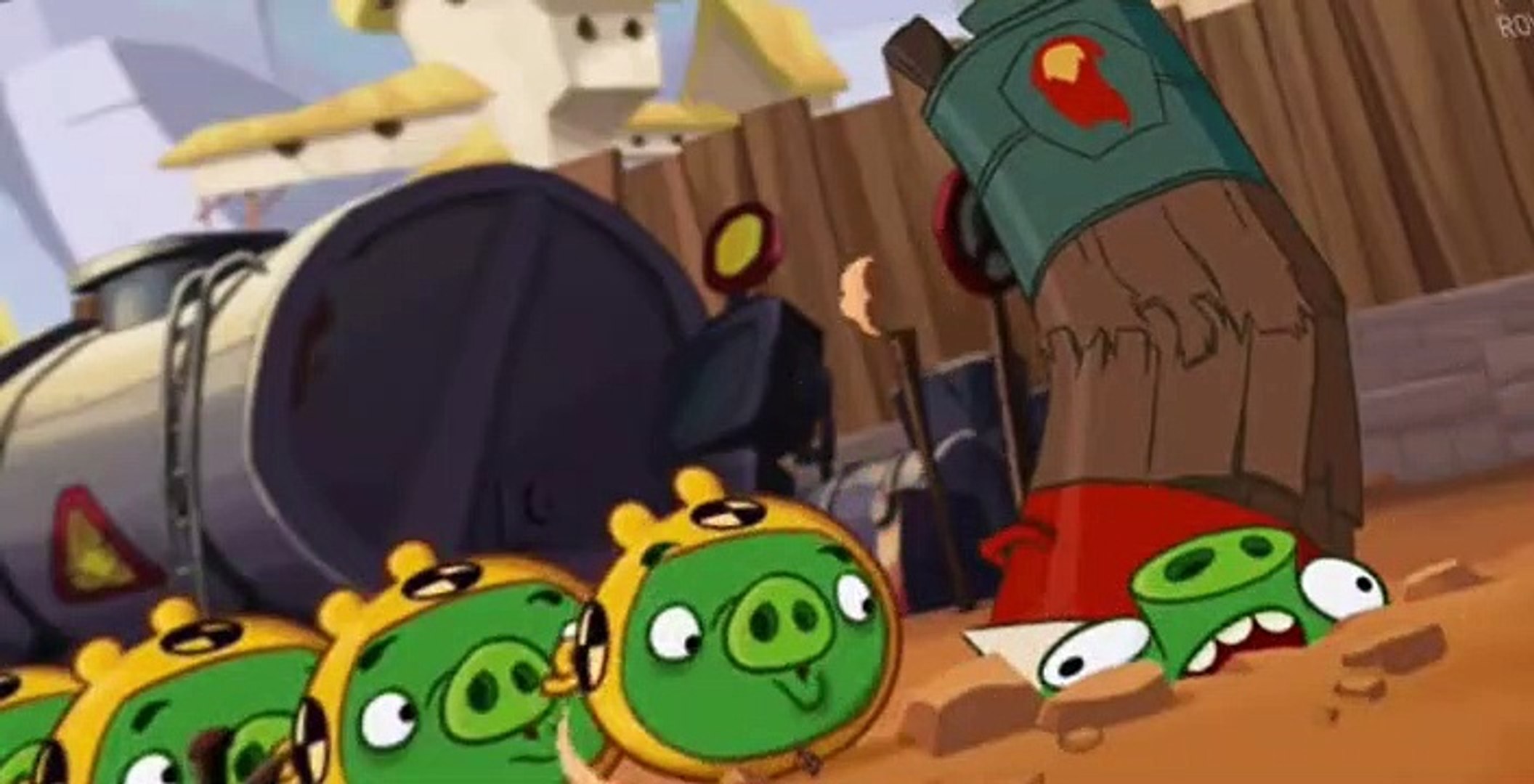 Angry Birds King Pig Hurt