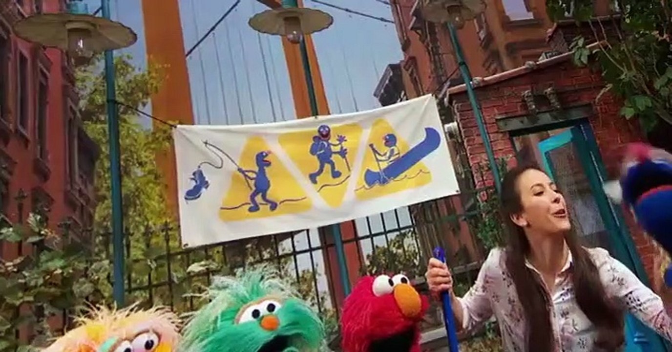 Sesame Street Sesame Street S49 E033 Camp Grover - video Dailymotion