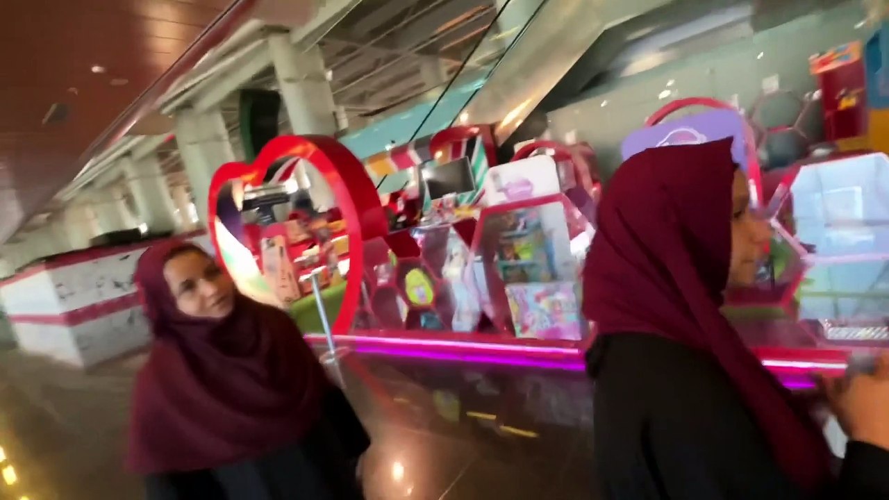 Finally apny baby sy mil liya saudi Arab sy Pakistan safar - video ...