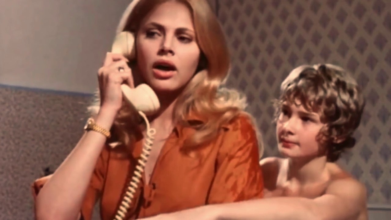 What the Peeper Saw Movie Explained In Hindi | Hollywood Movies Explained - video Dailymotion