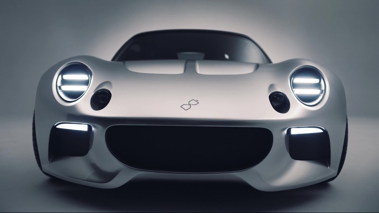 CALLUM & Nyobolt reveal EV sports car set for six-minute charge - video ...