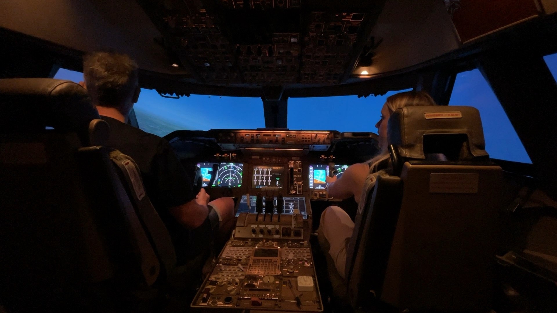 Boeing 747 Cockpit Night