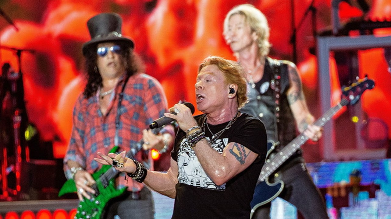 Glastonbury: Rick Astley, Lizzo and Guns N’ Roses light up Pyramid ...