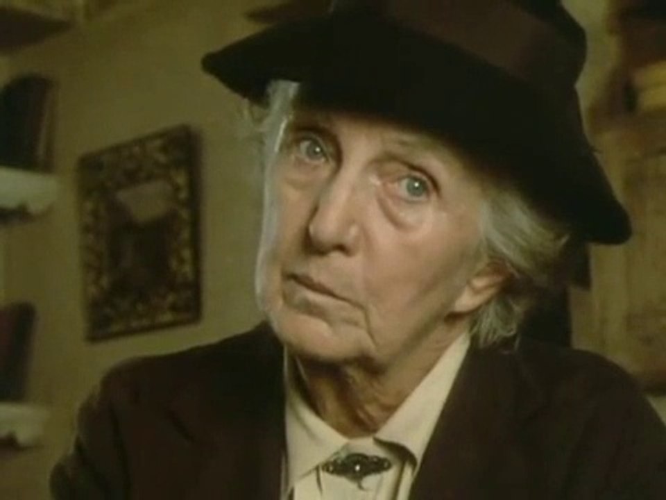 Miss Marple. 'A Murder Is Announced' 3/3. Joan Hickson • Samantha Bond ...