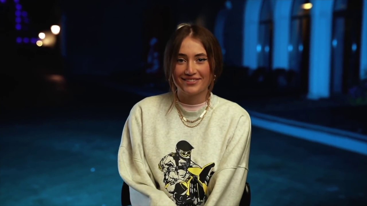 LOVE TRIANGLES in the XO TEAM WHO is in LOVE with WHO XO TEAM REALITY 2 ...