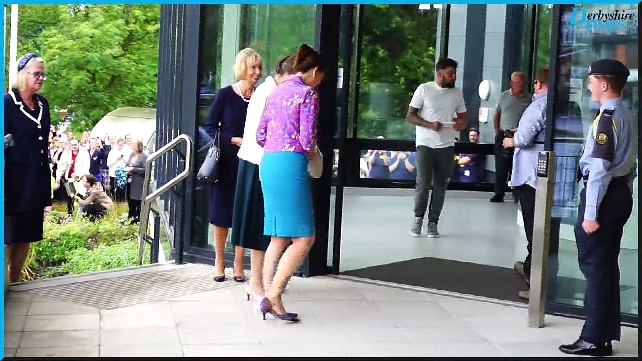 HRH Princess Anne opens new Chesterfield Royal Emergency Department - video Dailymotion