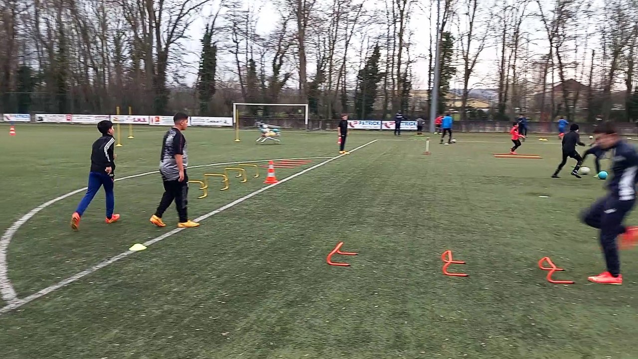 Entraînement U13 - Vidéo Dailymotion