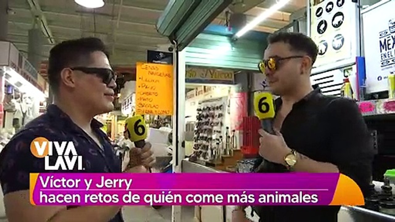 Jerry Hernández y Víctor Espino probando comida exótica en Ciudad de ...