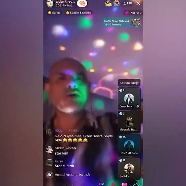 Ajdar TikTok yayınında öfke kustu: Tarkan star değil, starsa Illuminati ...