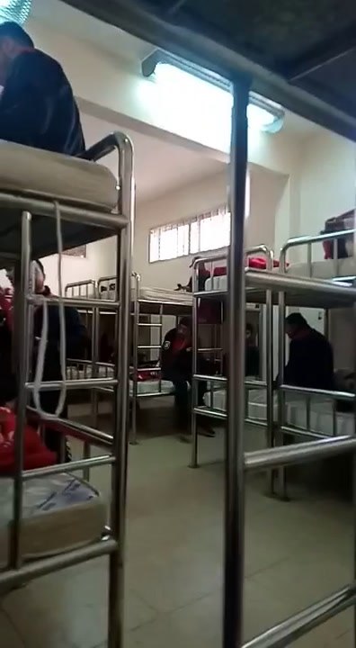 Stark Guards Being Held - video Dailymotion