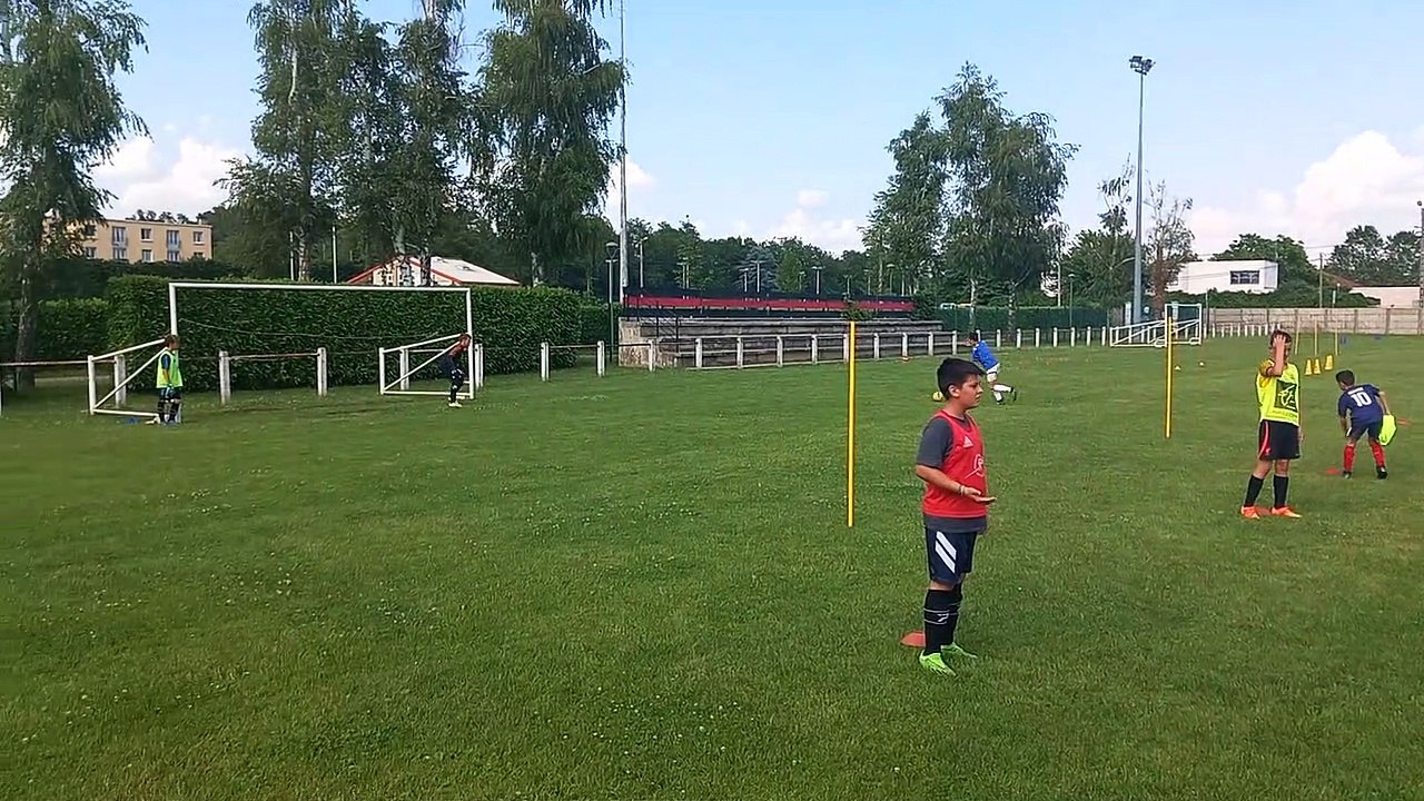 Entraînement U13 - Vidéo Dailymotion
