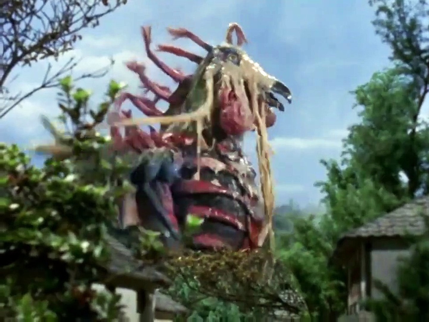 Ultraman Taro Vs Birdon