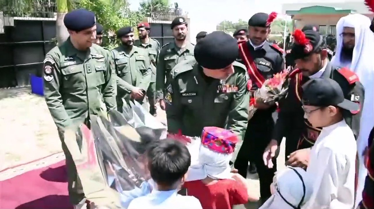 Commandant FC Moazzam Jah Ansari inaugurated Martyrs Memorial at Line ...