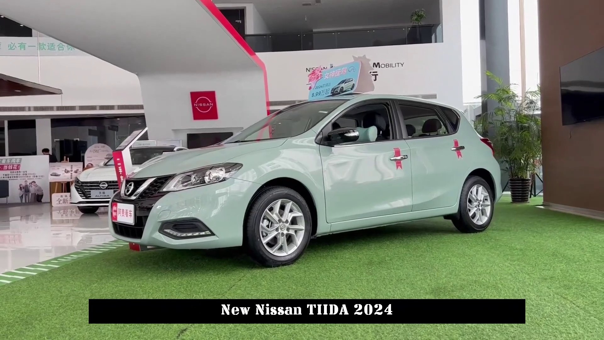 Nissan Tiida Car