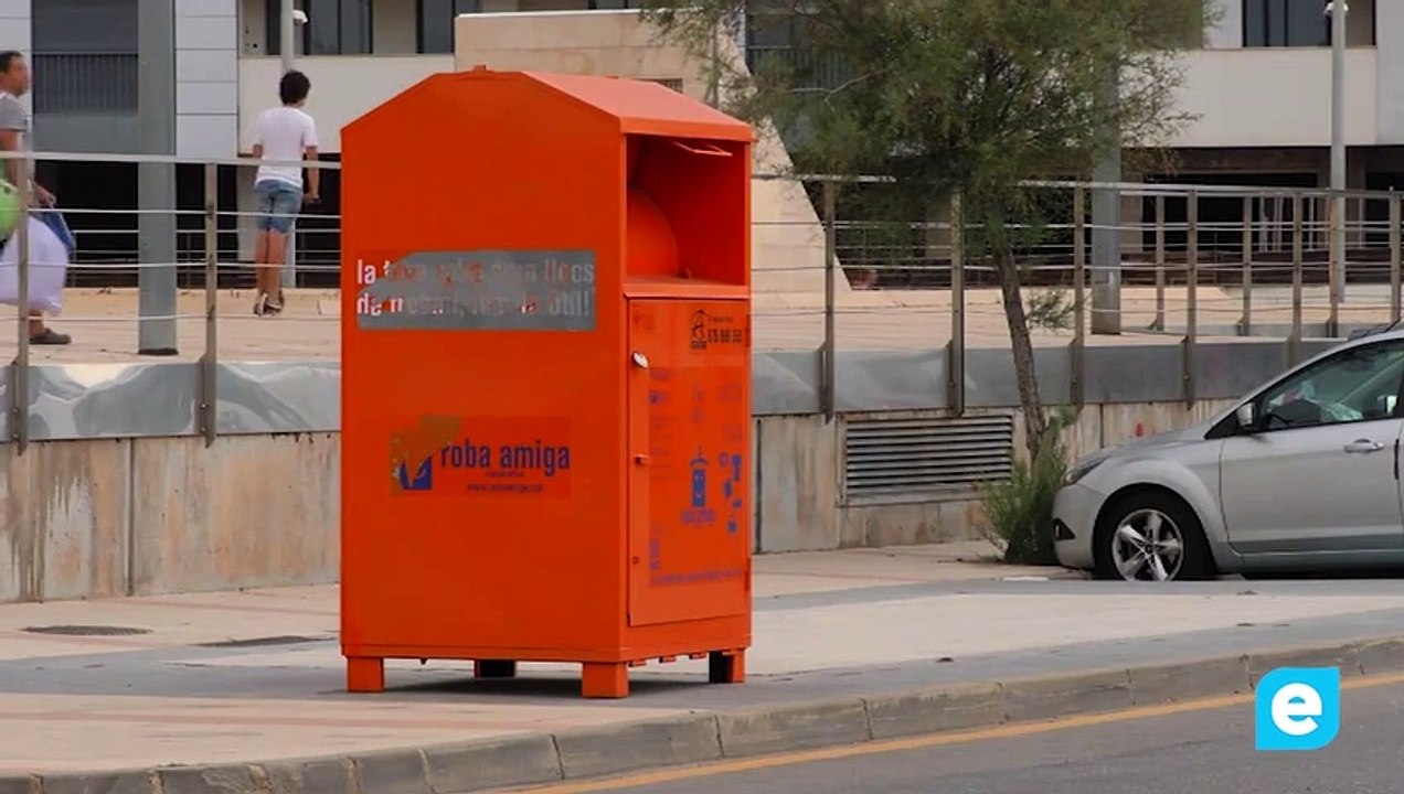 Roba Amiga recull 166.000 quilos de roba a l'Alt Empordà - video ...