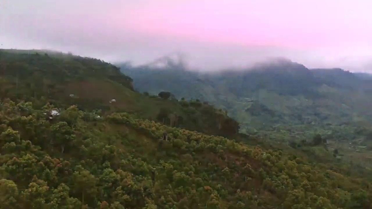 ROAD TRIP KE SABANG menggunakan mobil campervan {PART 1} - video Dailymotion