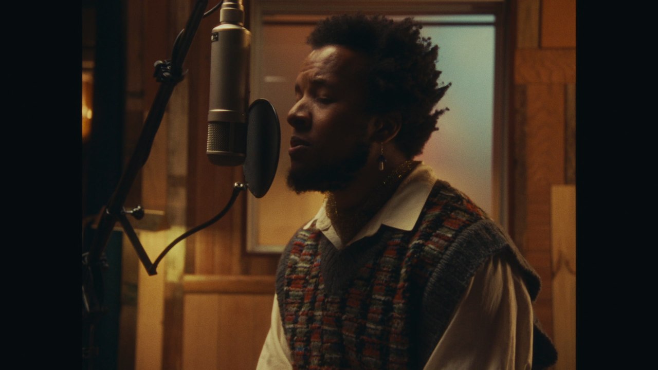 Cautious Clay - Repeat Myself (Live Performance From NY / 2023) - video ...