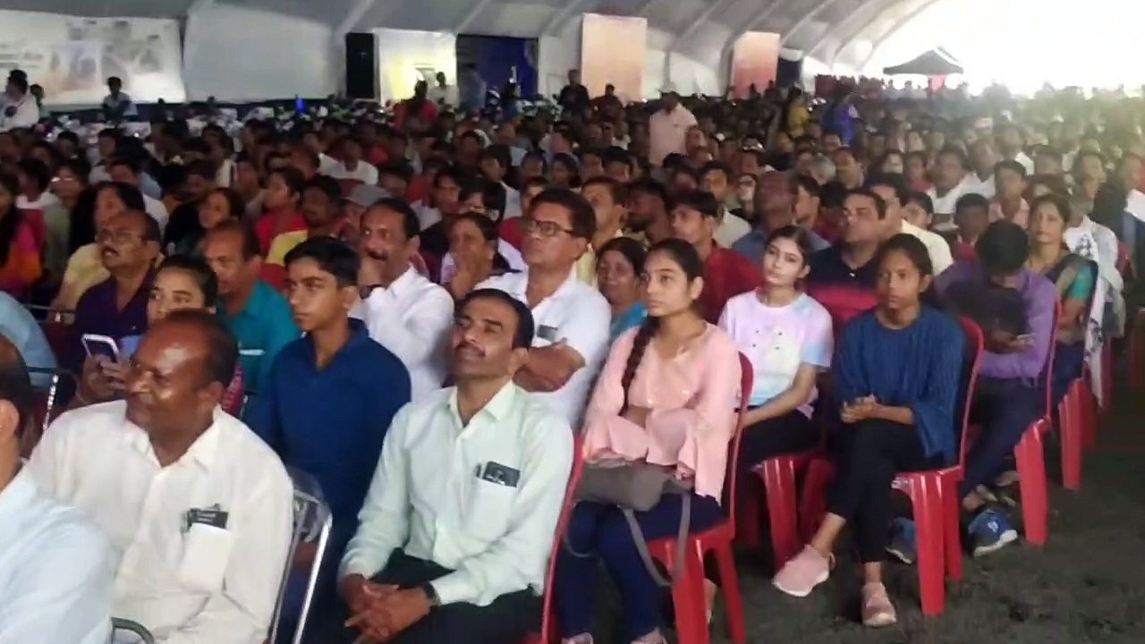 Officers told how to become an IAS - video Dailymotion