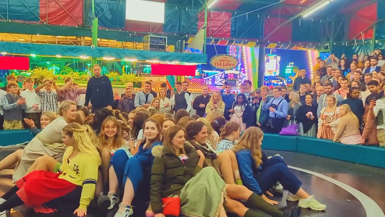 Sexy and Drunk Girls on the Devil's Wheel TeufelsRad - video Dailymotion