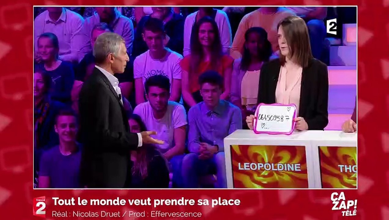 Après avoir perdu un pari, elle diffuse son numéro de portable en ...