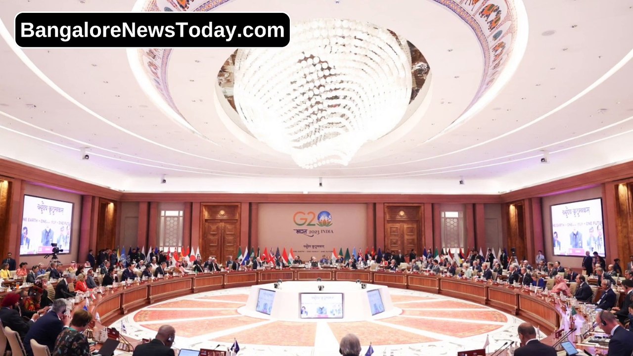 Bharat' written on nameplate as PM Modi delivers speech at G20 Summit ...