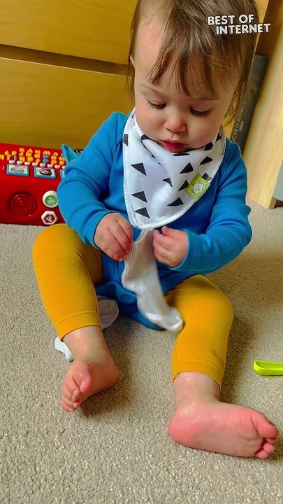 Adorable Baby's Hilarious Sock Challenge || Best of Internet - video ...